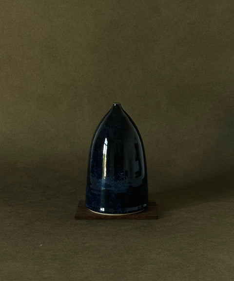 Wilson Emho Ceramics | High gloss gradient blue glazed vase #1